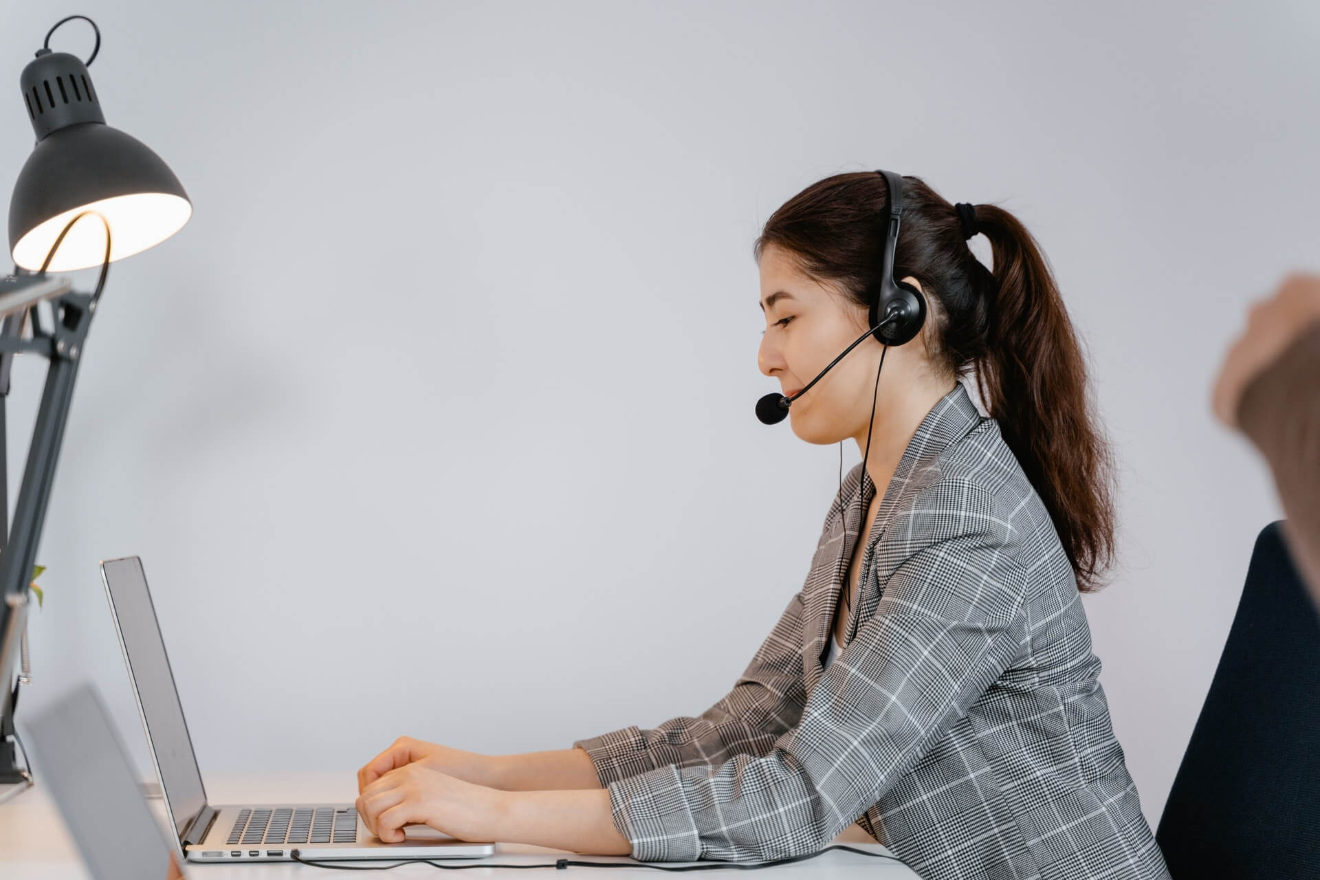 What Is a Hosted Contact Center? - ULTATEL Blog